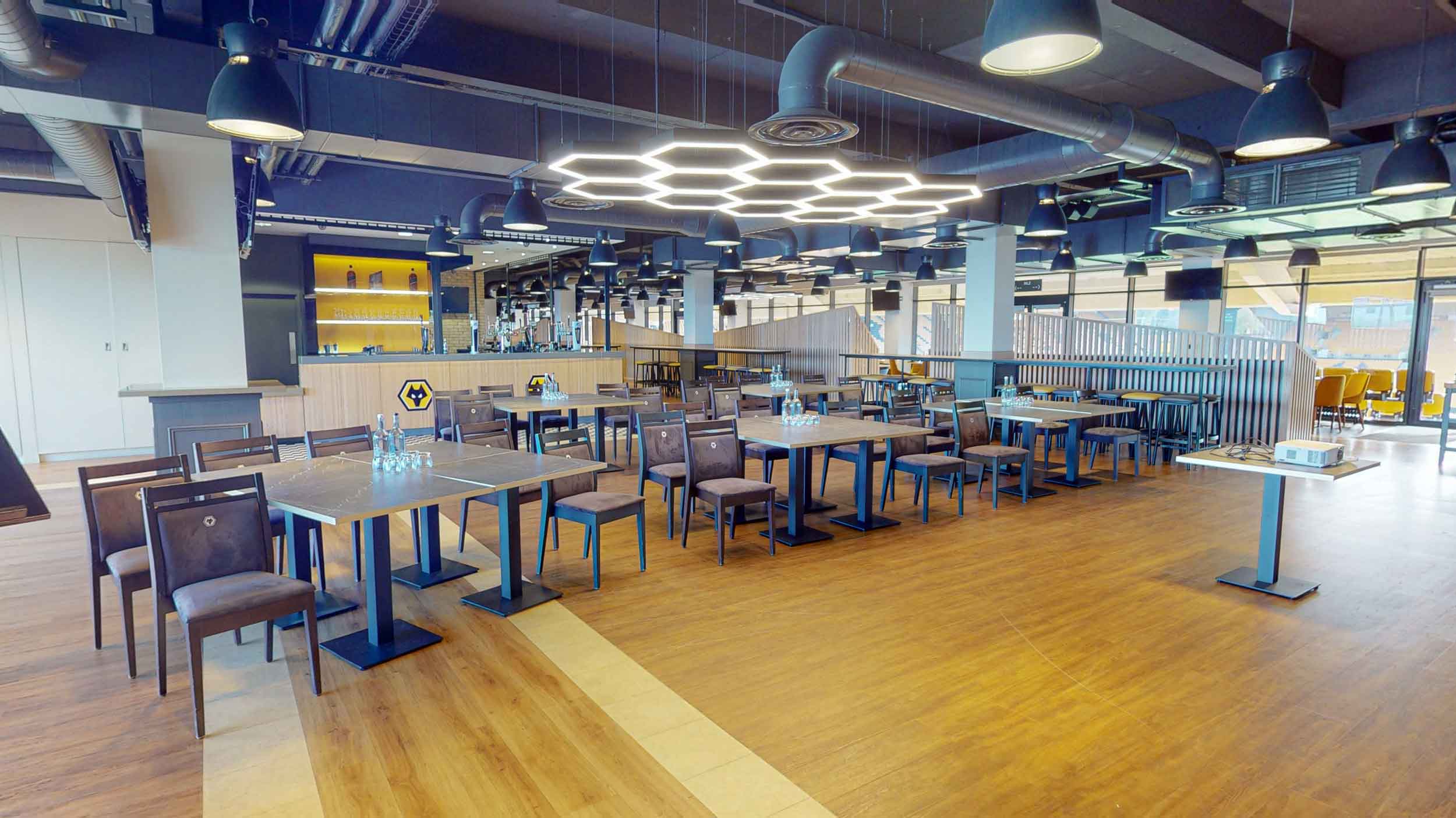 WV1 - Wolves Molineux Stadium