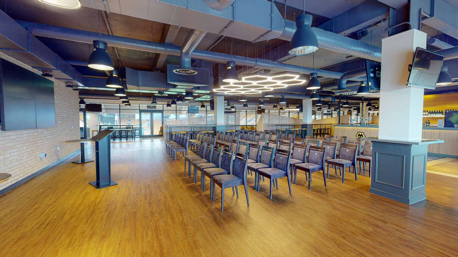 WV1 - Wolves Molineux Stadium