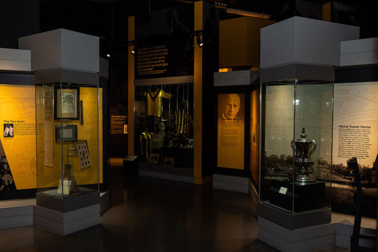 Molineux Stadium Tours - Wolves Molineux Stadium